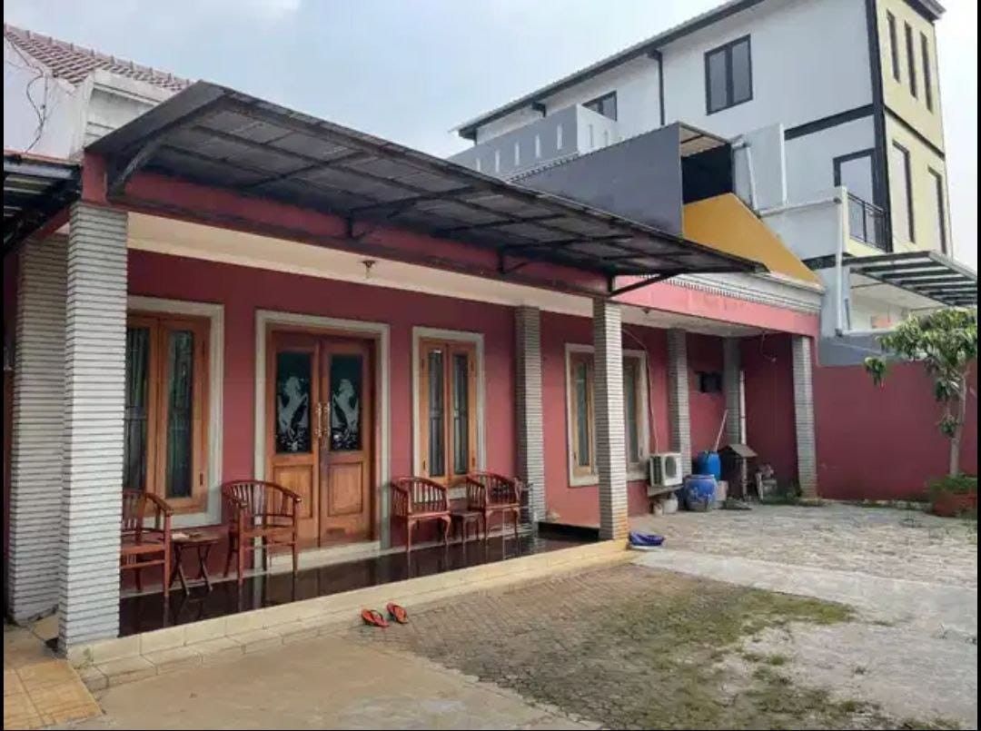 Rumah Hook 1,5. Lantai Strategis Di Jalan Raya Besaar Duren Sawit ...