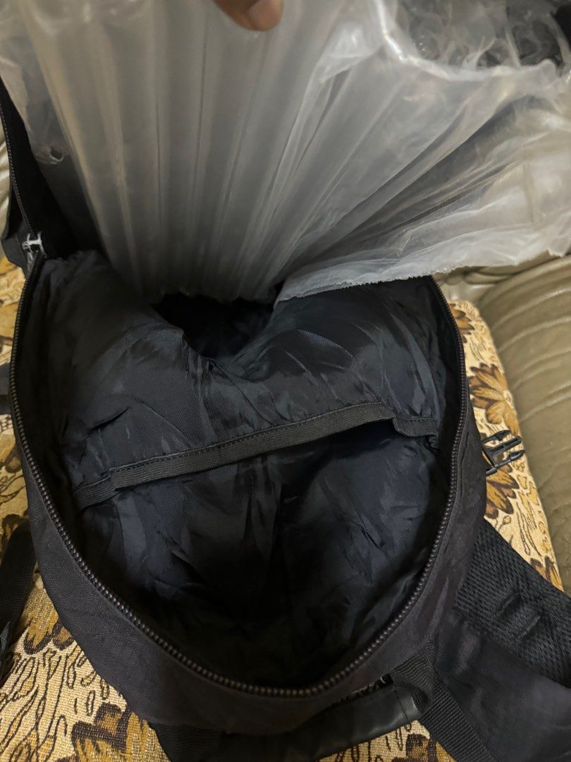 Spalding Outdoor Bag, Sports Equipment, Hiking & Camping on Carousell