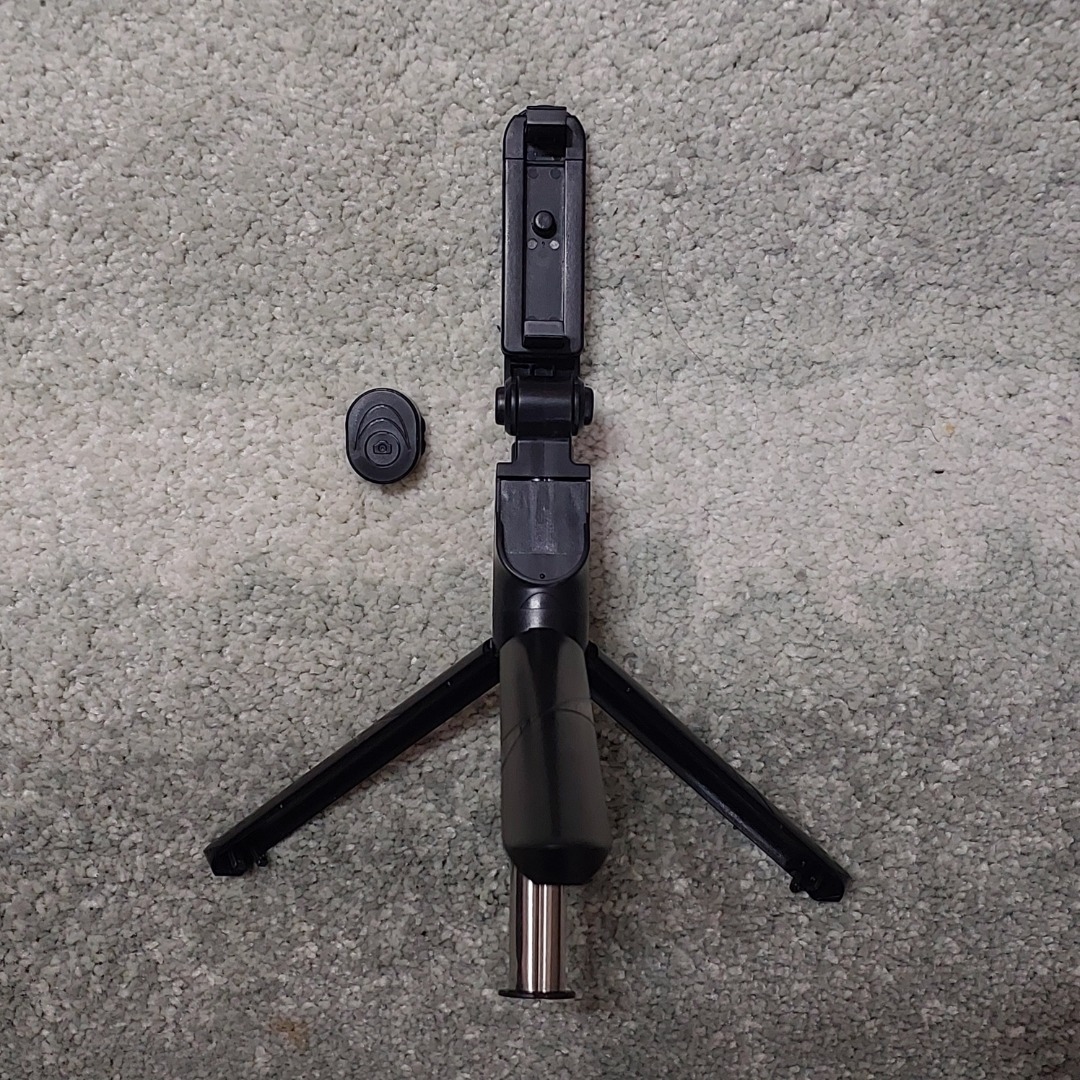 Tripod Extendable Monopad Selfie Stick 100cm With Bluetooth Remote