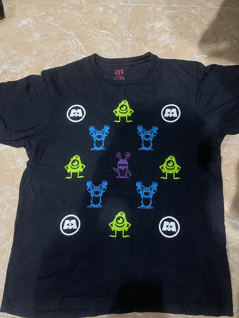uniqlo colab, Men's Fashion, Activewear on Carousell