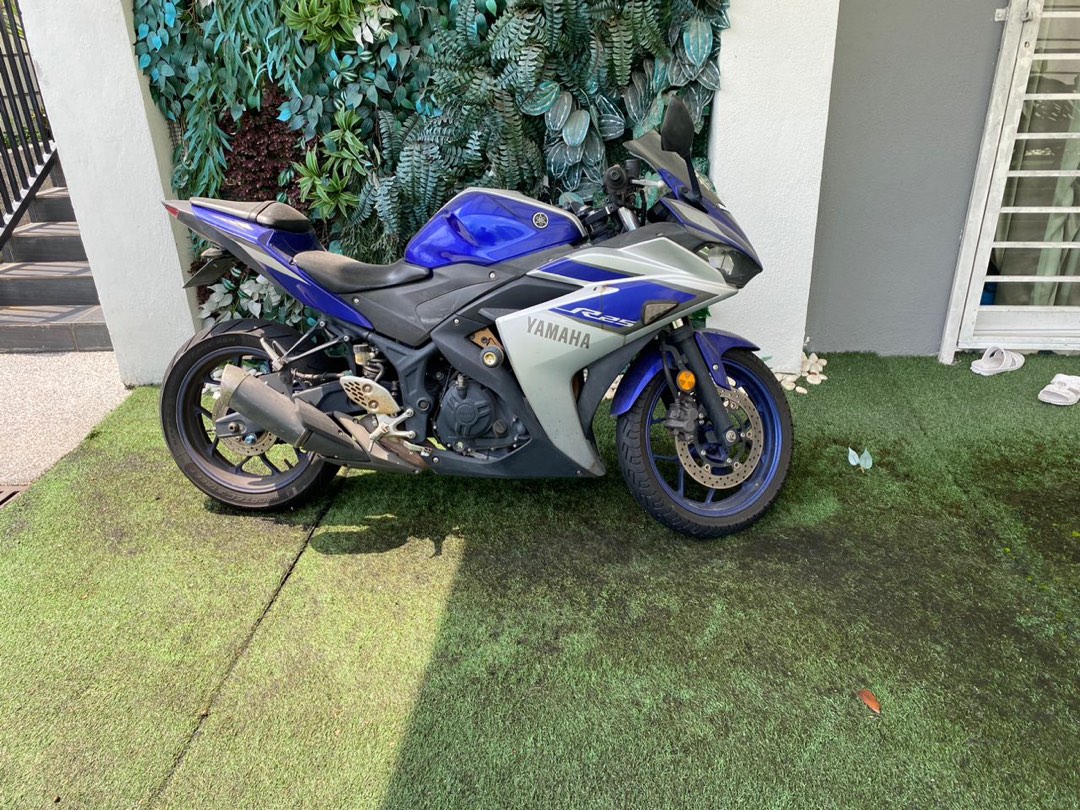 Yamaha R25 2016, Motorbikes on Carousell