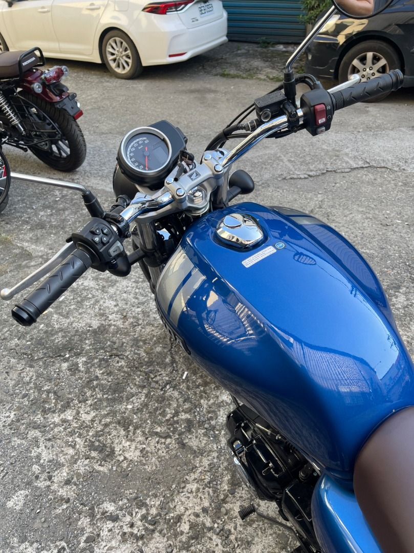 售 HONDA 本田 CB350PRO 雙色版 藍銀 CB350 CB 全新車, 機車, 新車在旋轉拍賣
