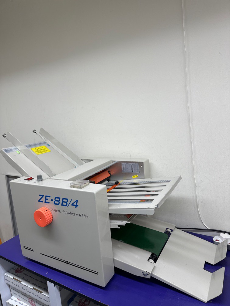 A4/A3 Paper Folding Machine, Computers & Tech, Office & Business ...