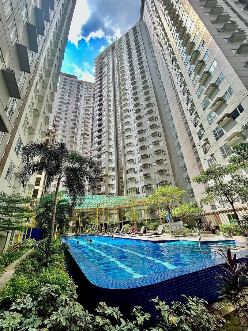 200K READY TO MOVE IN Rent to Own Mandaluyong Condo in Boni Edsa ...
