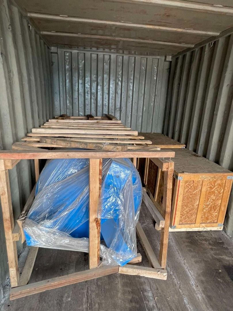 Air Receiver Tank Cap. 1000 Liters, Commercial & Industrial, Industrial ...