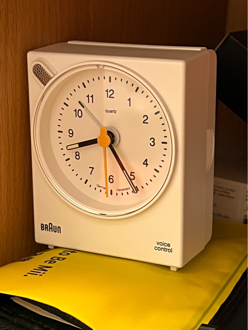 Braun BNC004 經典復刻 方型 聲控 鬧鐘 ⏰（白）剩最後三組！, 他的時尚, 手錶及配件, 手錶在旋轉拍賣