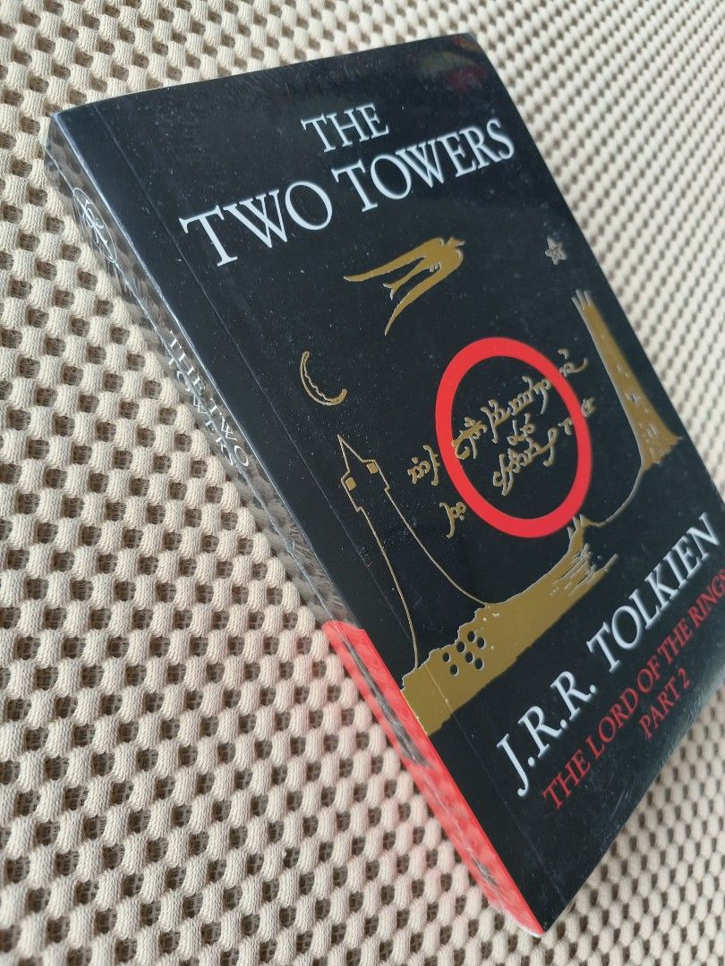 [Bundle of 4] The Hobbit And The Lord Of The Rings: The Hobbit / The ...