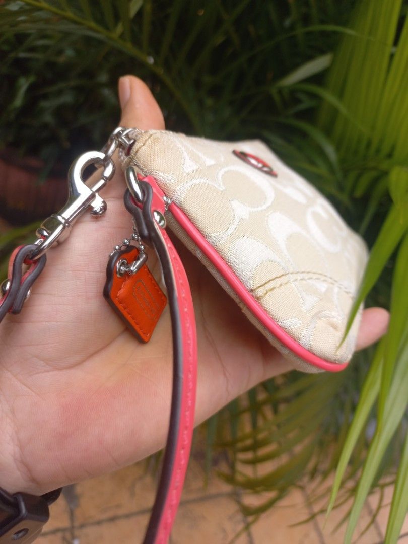 Coach Wrislet second original, Fesyen Wanita, Tas & Dompet di Carousell