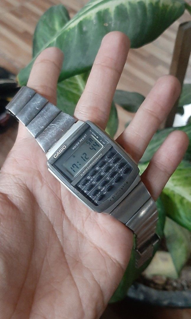 jam casio calculator original, Fesyen Pria, Jam Tangan di Carousell