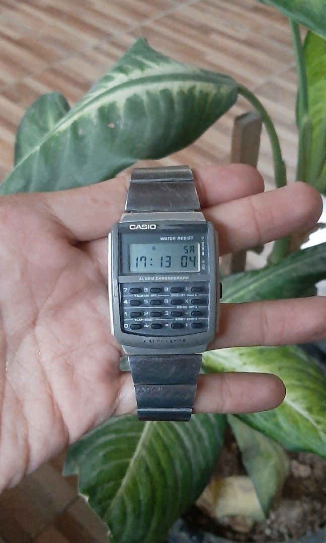 jam casio calculator original, Fesyen Pria, Jam Tangan di Carousell