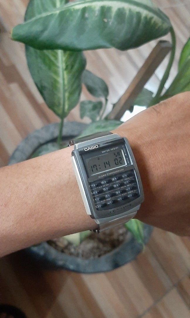 jam casio calculator original, Fesyen Pria, Jam Tangan di Carousell
