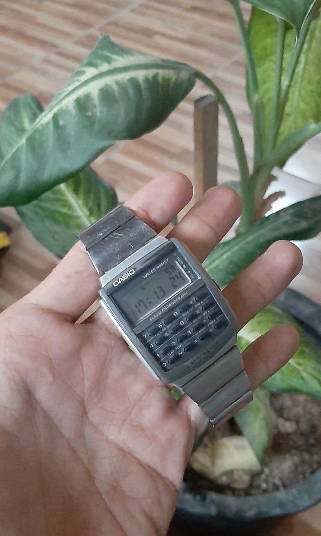 jam casio calculator original, Fesyen Pria, Jam Tangan di Carousell