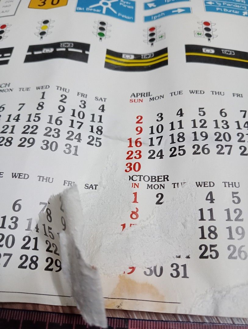 Kalendar poster 1989 Gambar signage jalan Saiz 55cm x 40cm Ada koyak ...