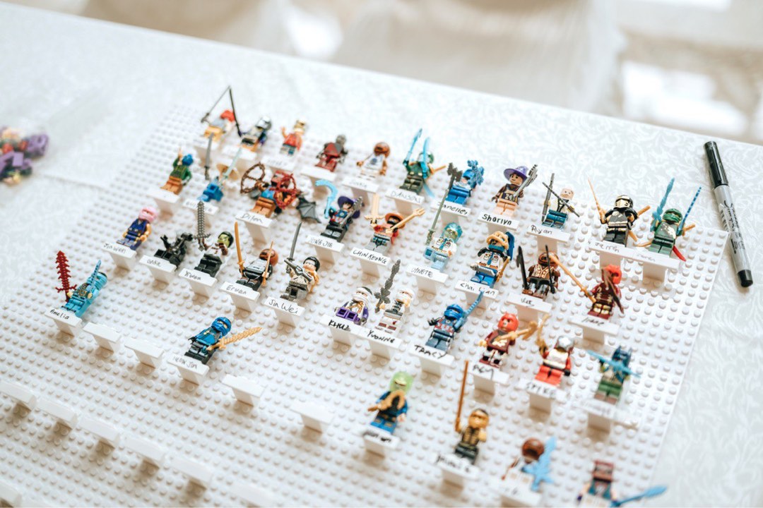 LEGO Guestbook | Wedding Guest Book | Kids Party Lego Bar | Phototable ...