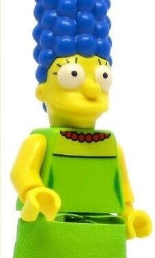 LEGO minifigure Marge Simpson - The Simpsons Kwik-e-Mart 71016, Hobbies ...