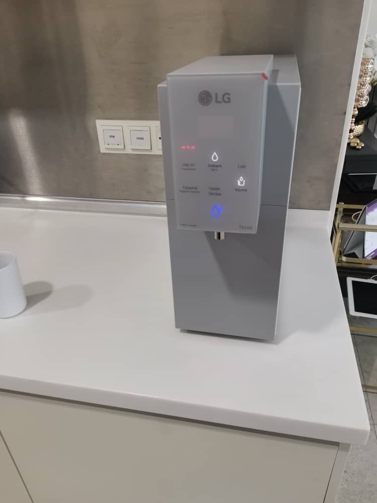 LG Tankless Water Purifier WD518, TV & Home Appliances, Kitchen ...