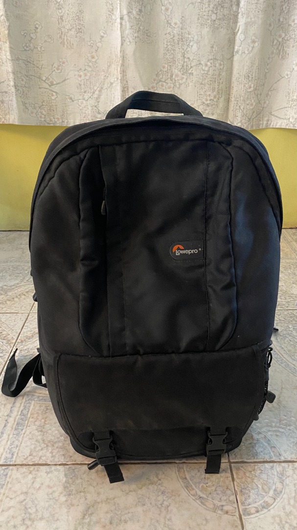 Lowepro Fastback 200 Camera Bag, Photography, Photography Accessories ...