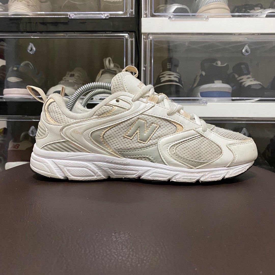 New balance 408 White Running, Fesyen Pria, Sepatu , Sneakers di Carousell