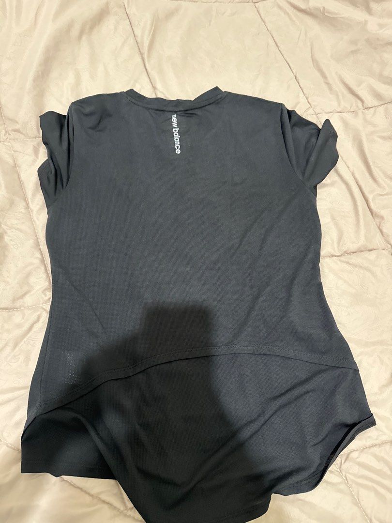 new balance top black running clothes, Olah Raga, Baju Olahraga di ...