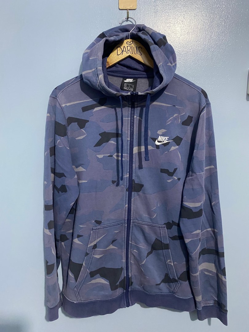 Nike camou, Men's Fashion, Coats, Jackets and Outerwear on Carousell