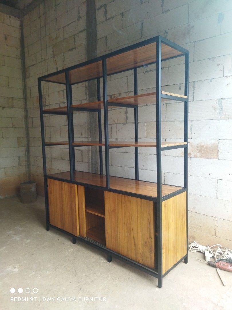 Rak Besi serbaguna 3pintu sliding.., Perabotan Rumah di Carousell