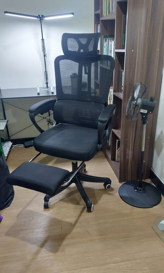 SKU76 ERGONOMIC CHAIR, Furniture & Home Living, Office Furniture & Fixtures on Carousell