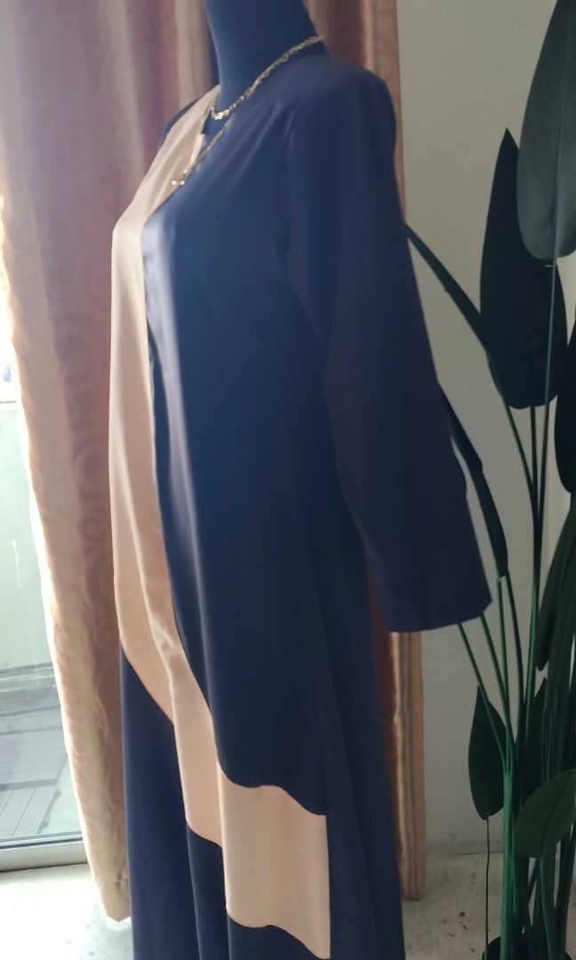 Tailor made jubah, Women's Fashion, Muslimah Fashion, Kaftans & Jubahs ...