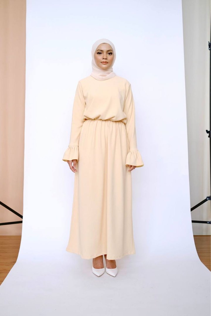 Victoria dress in cream Nada Identity, Women's Fashion, Dresses & Sets ...