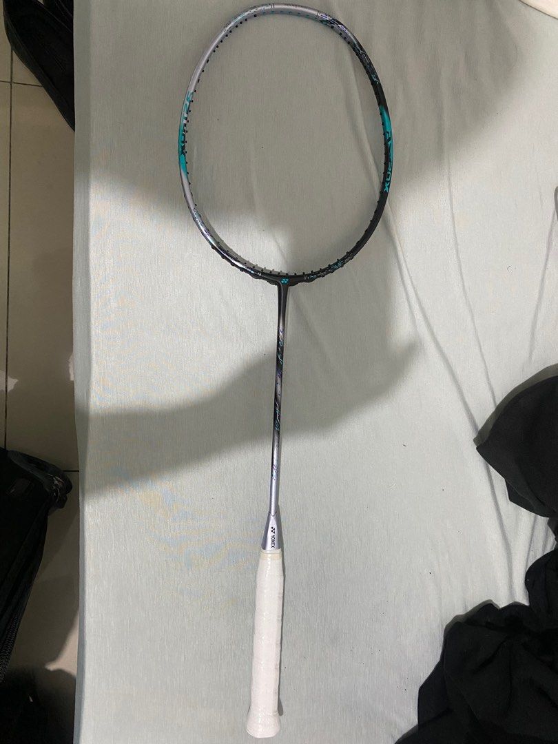 Yonex Astrox 88D Pro (3rd gen) (4u6), Sports Equipment, Sports & Games ...