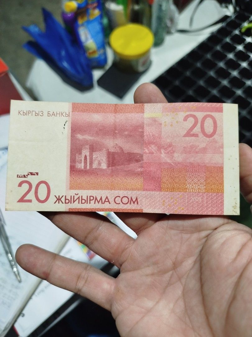 20 som Kyrgyzstan banknote, Hobbies & Toys, Memorabilia & Collectibles ...