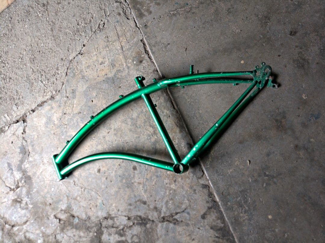 26" Cruiser Lowrider Chicano Cholo GTA Bicycle Frame, Sports Equipment ...