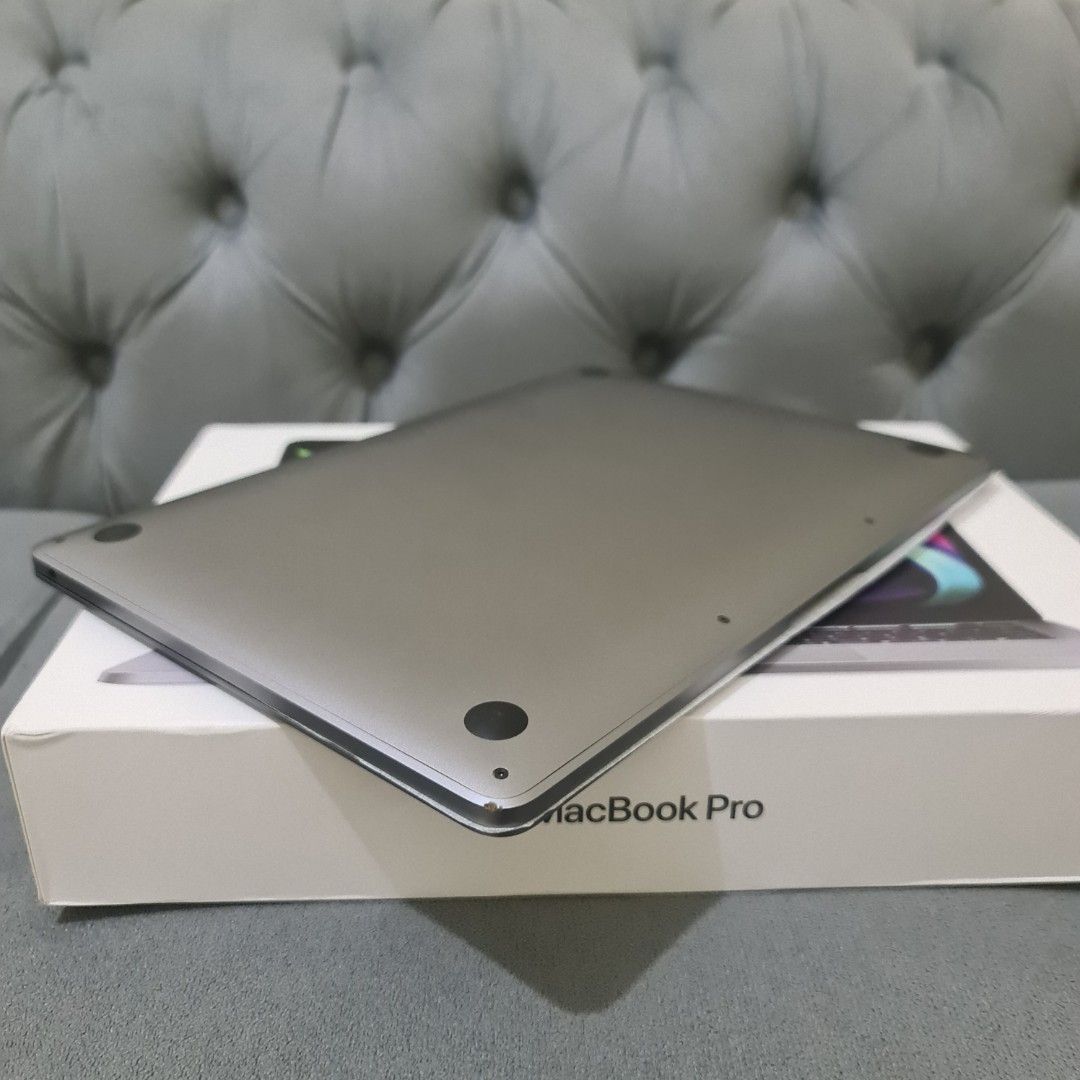 Apple Macbook Pro 2020 M1 Chip 13 inch 8Gb/512Gb -Space Grey, Elektronik, Komputer, Laptop di ...