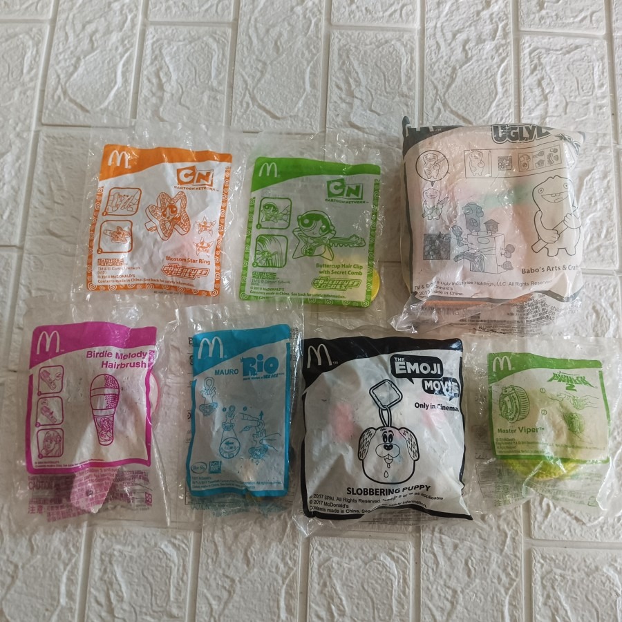 Happy Meal McD mix campur, Toys & Collectibles, Mainan di Carousell