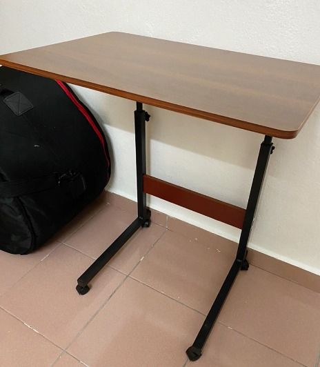 ONLY SHIPPING Meja Blajar/Meja Beroda Computer Desk Bed Side Study ...