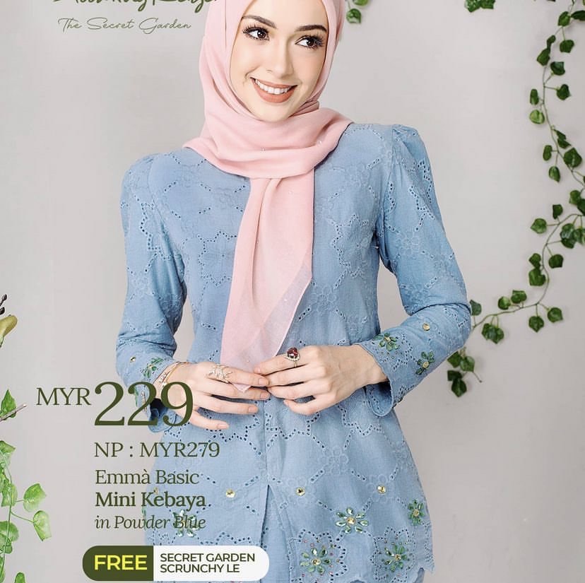 Minaz Kurung Dusty Blue, Women's Fashion, Muslimah Fashion, Baju Kurung ...