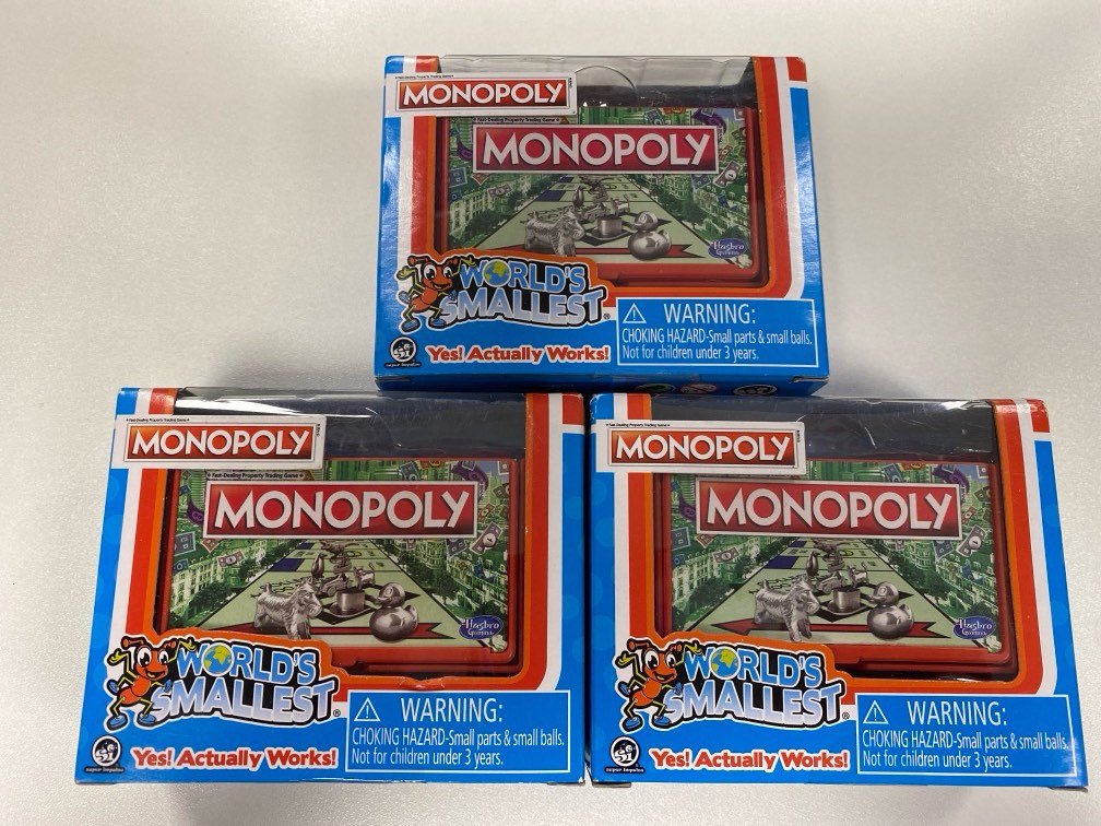 Mini Monopoly (World’s Smallest) 全球最細大富翁, 興趣及遊戲, 玩具 & 遊戲類 - Carousell