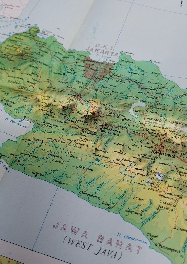 Peta lipat jawa dan bali 1984, Antik, Lainnya di Carousell