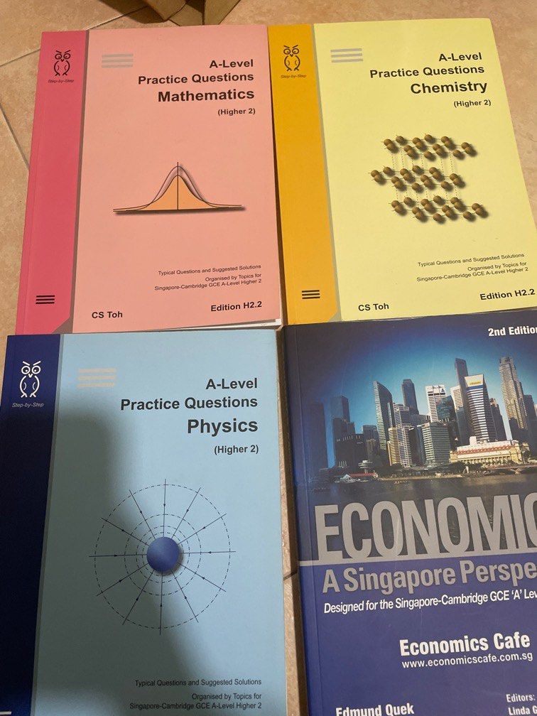 POPULAR JC ASSESSMENT BOOKS (H2 CHEM, MATH, PHY, ECONS)/ RARE TYS 2004 ...