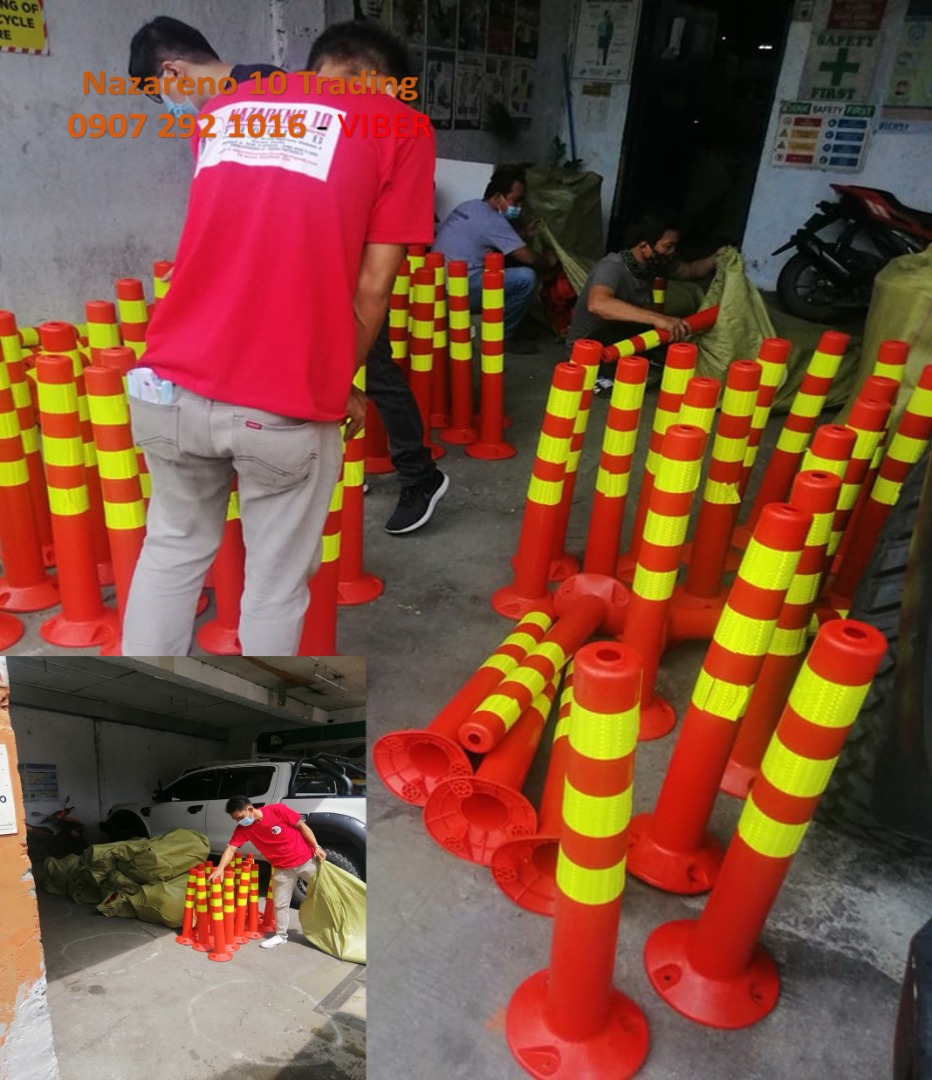 Reflectorized bollard post PVC 3, Commercial & Industrial, Construction ...