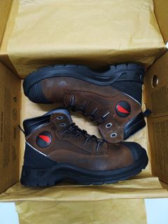 Red Wing Safety Boots, Men's Fashion, Footwear, Boots on Carousell