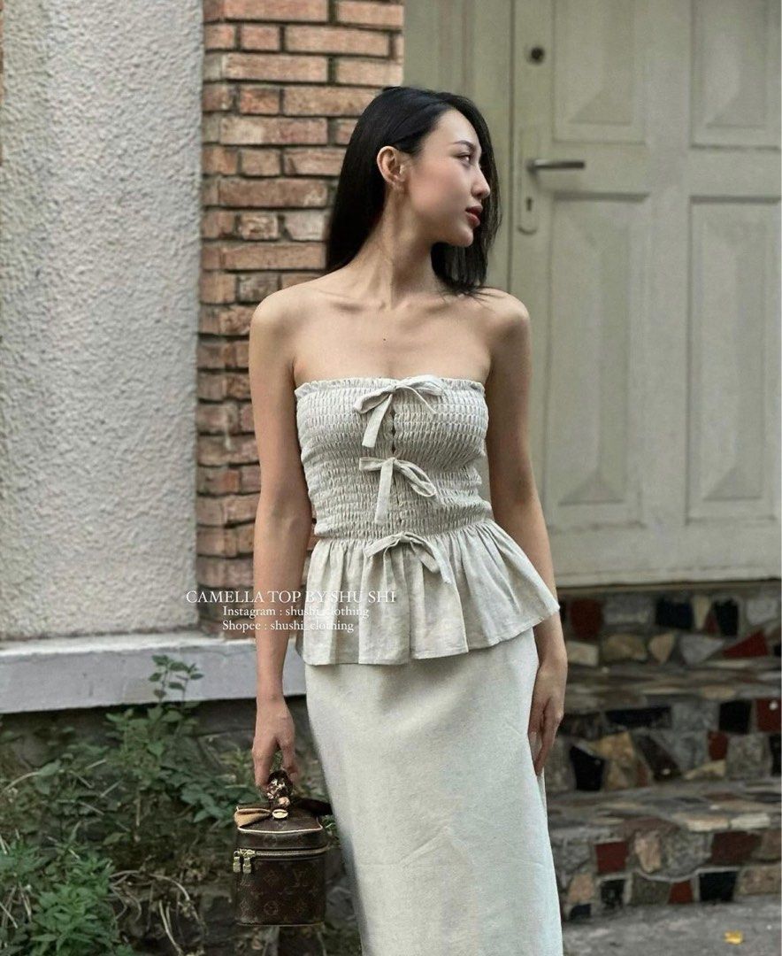 Shu Shi Camella Top, Women's Fashion, Tops, Blouses on Carousell