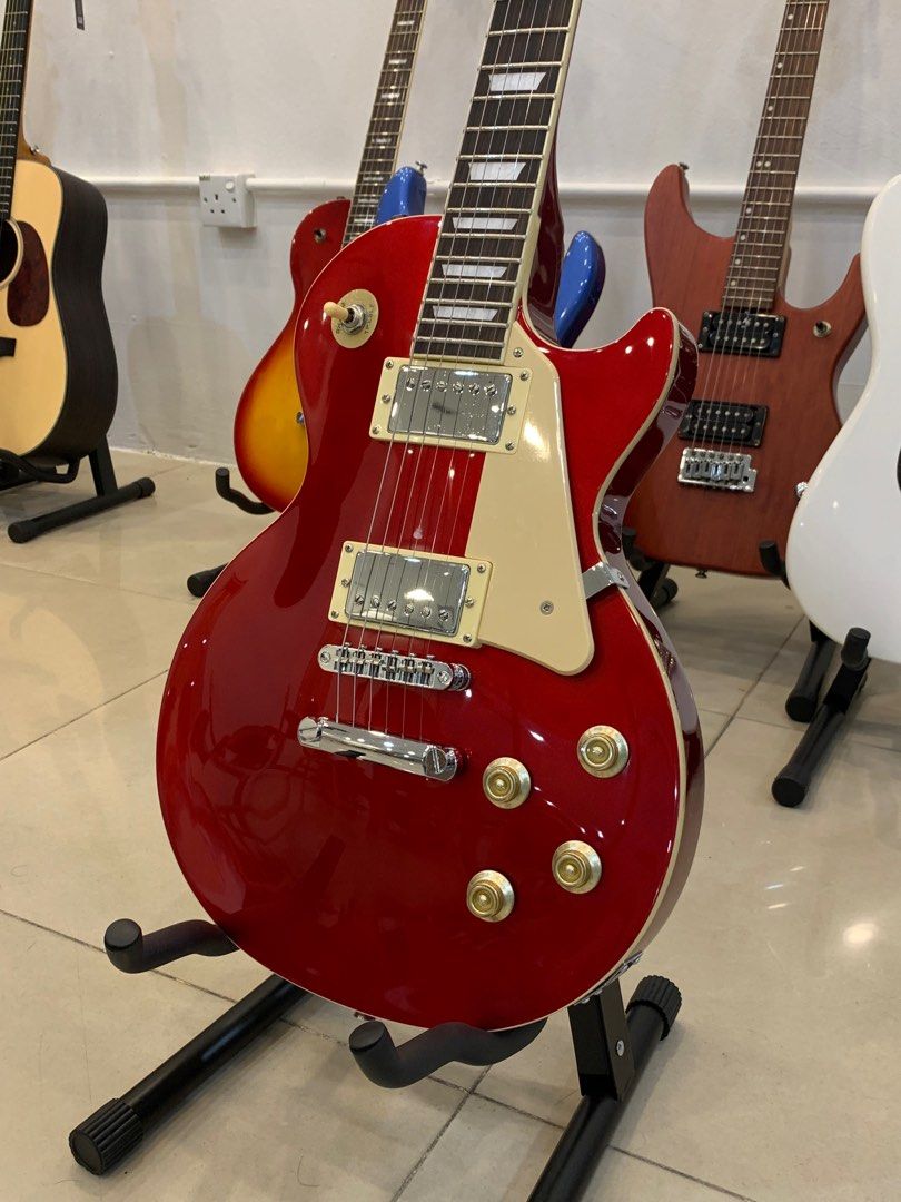 Sqoe Les Paul Eletric Guitar, Hobbies & Toys, Music & Media, Musical Instruments on Carousell