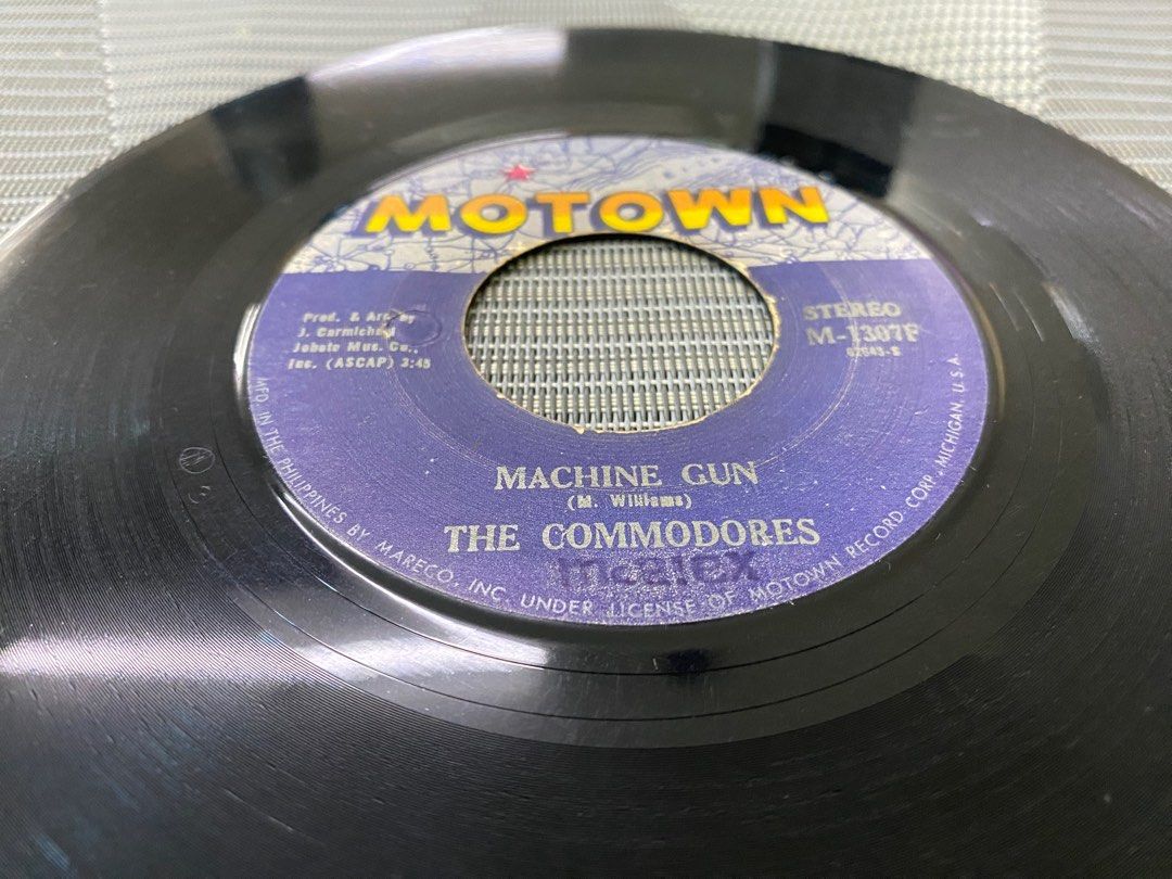 The Commodores – Machine Gun / There’s A Song In My Heart - Original ...
