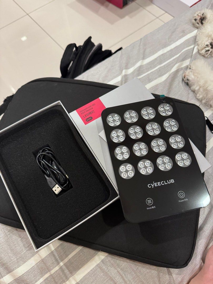 Ulike LED Light Therapy Device 小排灯, Beauty & Personal Care, Face, Face Care on Carousell