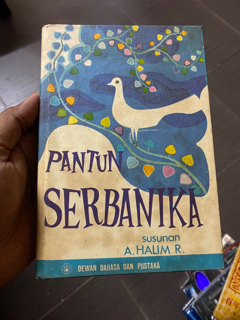Vintage 1968 Pantun serbanika, Hobbies & Toys, Books & Magazines ...