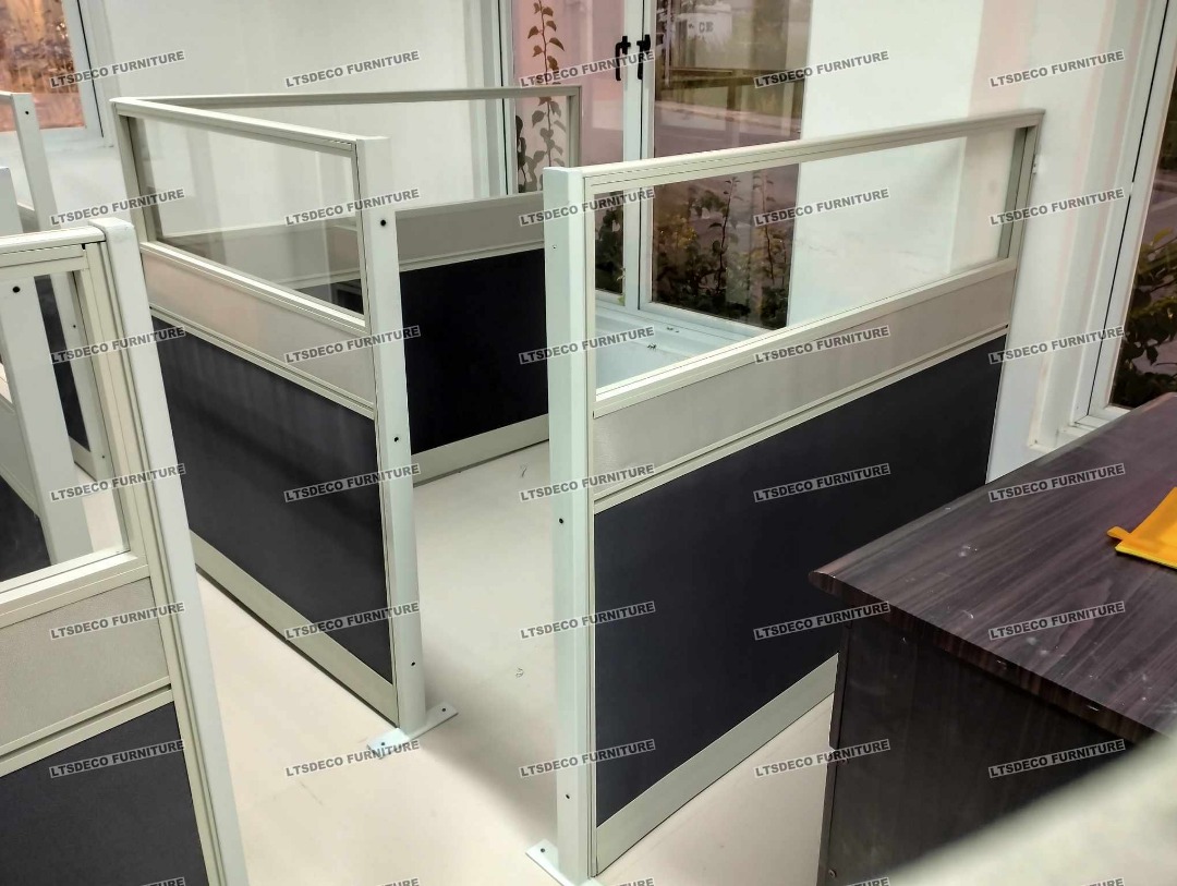 WORKSTATION WITH GLASS PARTITION | OFFICE FURNITURES | OFFICE PARTITION ...
