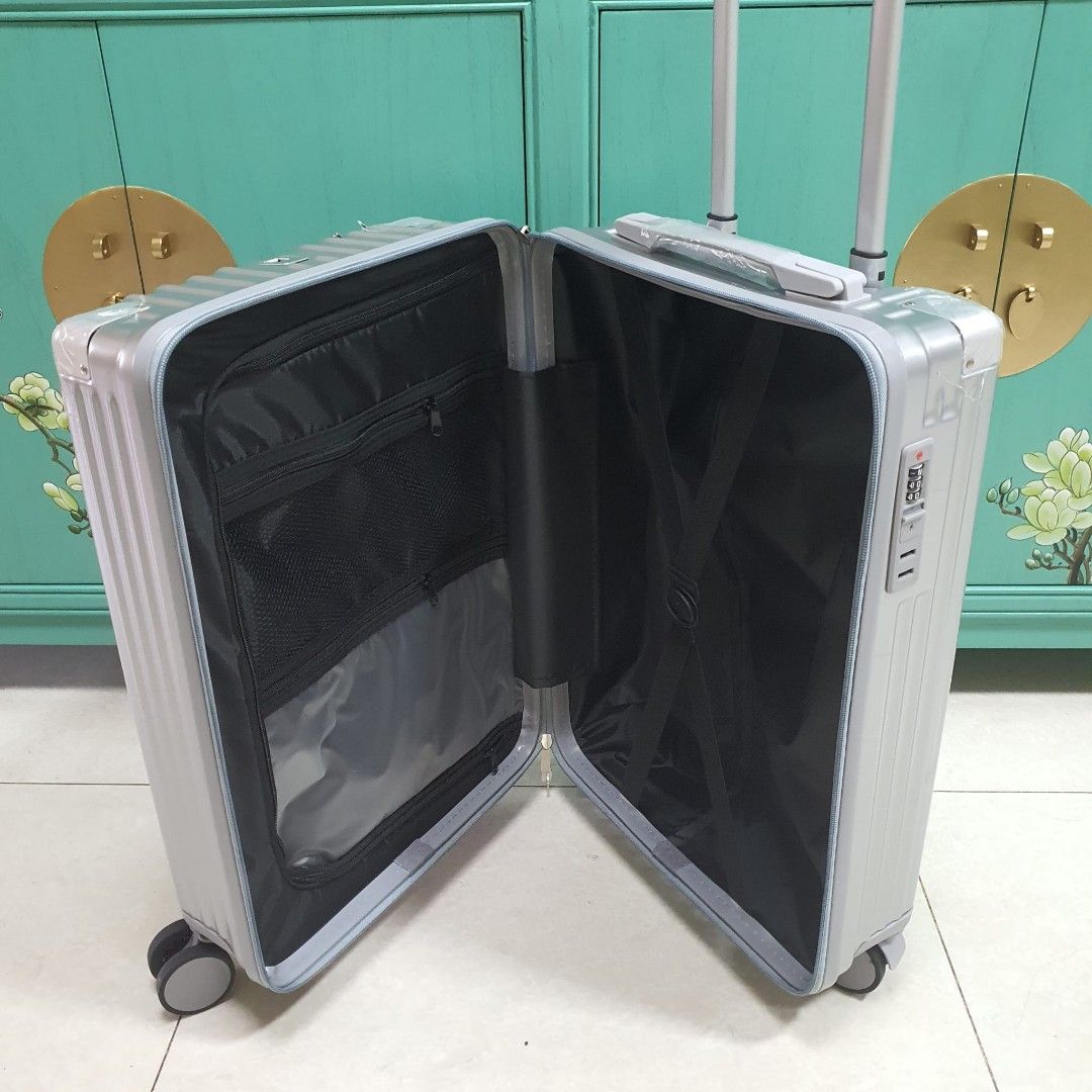 22inch Luggage hand carry cabin size security lock 4wheels 360 rotation ...