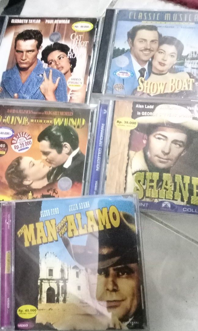 5 vcD CLassiC movie, Musik & Media, CD, DVD & Lainnya di Carousell