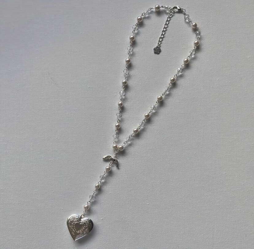 coquette heart locket necklace lana del rey, Women's Fashion, Jewelry ...