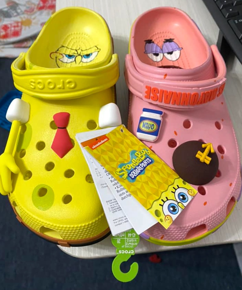 Crocs x Spongebob, Men's Fashion, Footwear, Slippers & Slides on Carousell